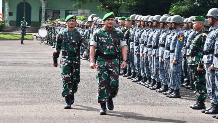 Beri Semangat 311 Peserta Diksar Belneg, Direktur Polimarim AMI: Taruna ...