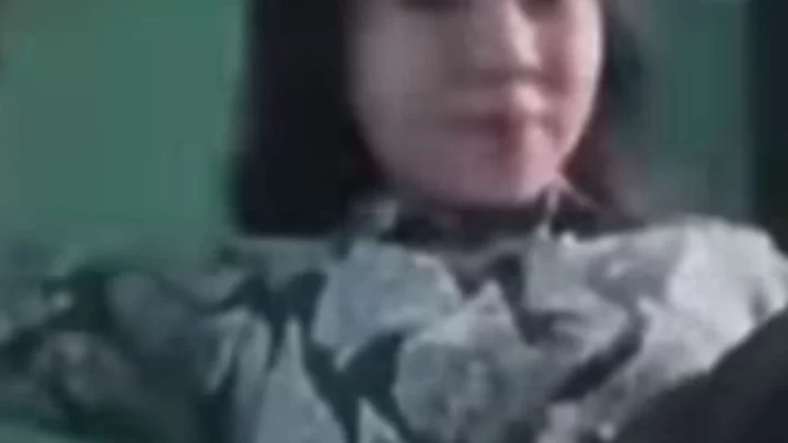 Viral, Video Syur Siswi Pakai Seragam Batik Shella Trenggalek Durasi 2 Menit - Makassar Terkini